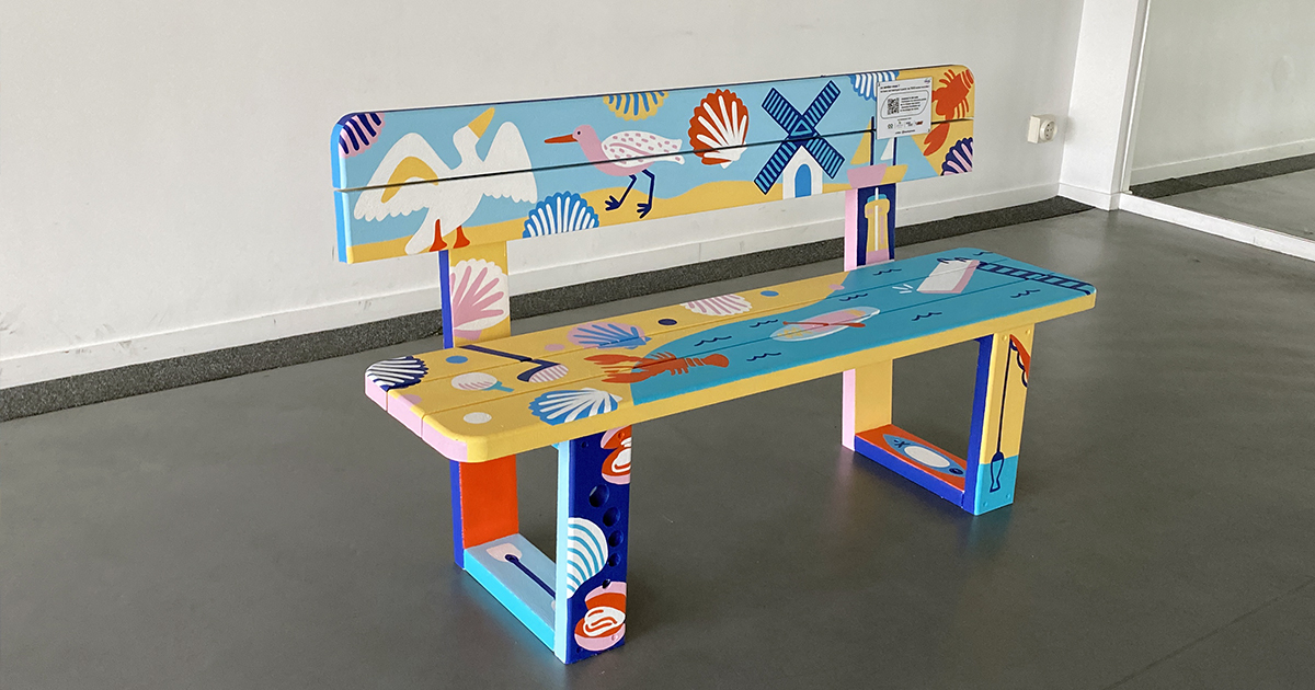 Quand un stylo se transforme… en banc public ! - Les Petits Frenchies